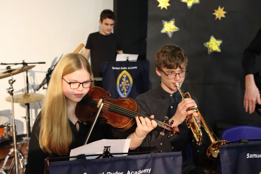 Winter Concert Performance - News - Samuel Ryder Academy